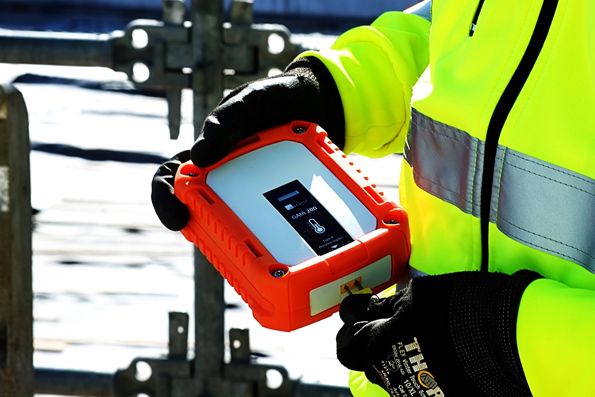 Concrete Temperature, maturity and stregnth Monitoring with sensors